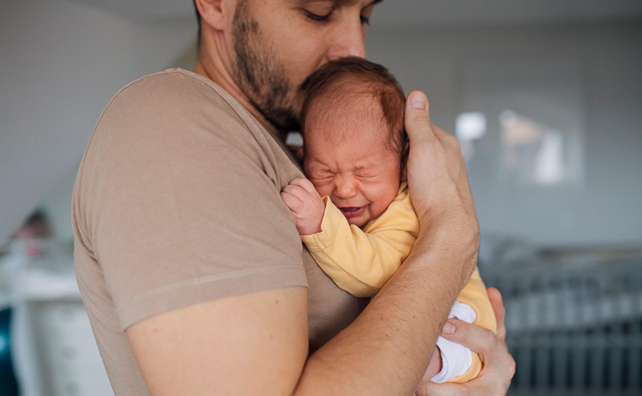 How to Settle a Crying Baby - Tips & Techniques | Bounty Parents