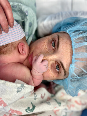 The best birth photography images from 2020 | Bounty Parents