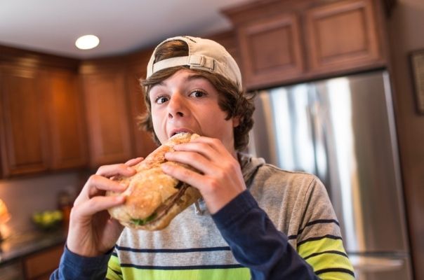 Is your teenager constantly hungry? Expert tips for taming your teen's ...