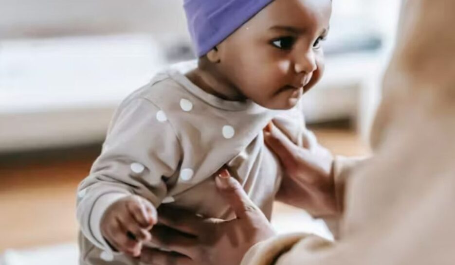 Babies crawl, scoot and shuffle when learning to move. Here’s what to ...