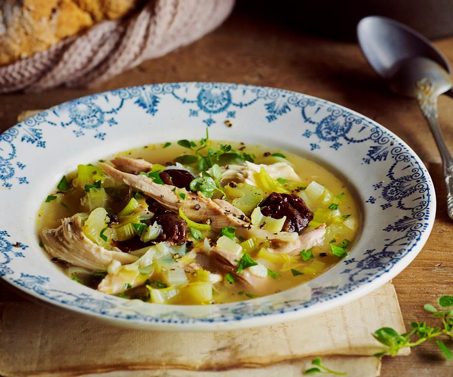 10 of the best soup recipes to make in your slow cooker | Bounty Parents